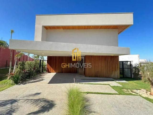 Casa / Sobrado para Venda em Senador Canedo/GO Jardins Bolonha 4 Quartos