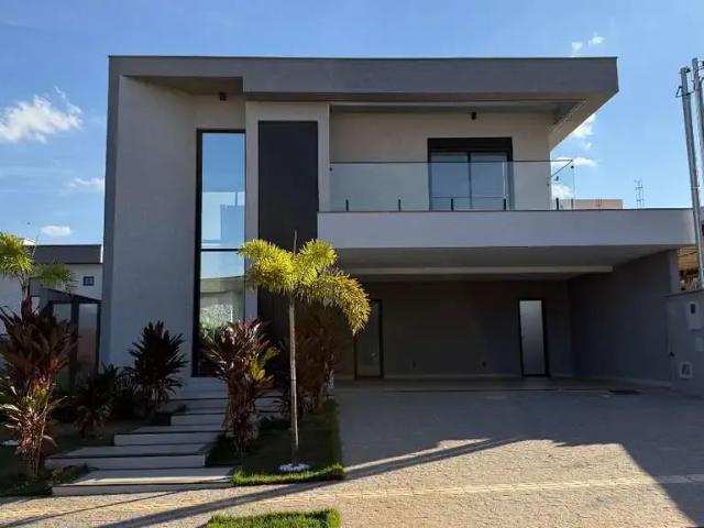 Casa / Sobrado para Venda em Senador Canedo/GO Jardins Bolonha 4 Quartos