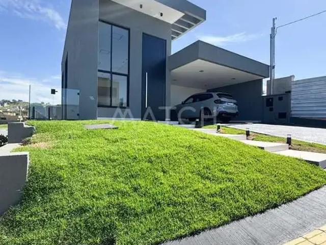 Casa / Sobrado para Venda em Senador Canedo/GO Jardins Bolonha 3 Quartos