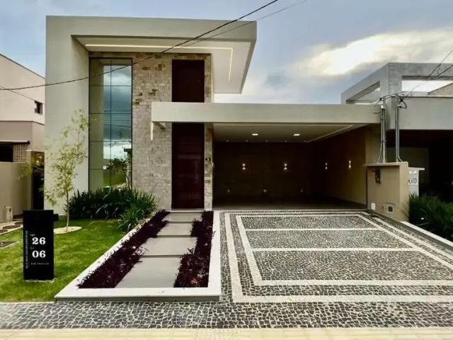 Casa / Sobrado para Venda em Senador Canedo/GO Jardins Bolonha 3 Quartos