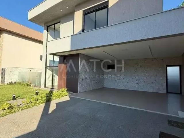 Casa / Sobrado para Venda em Senador Canedo/GO Jardins Bolonha 3 Quartos
