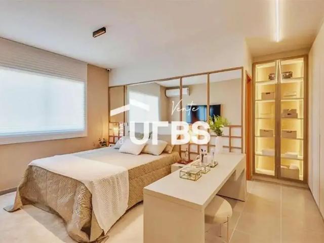 Casa / Sobrado para Venda em Senador Canedo/GO Jardins Berlim 4 Quartos