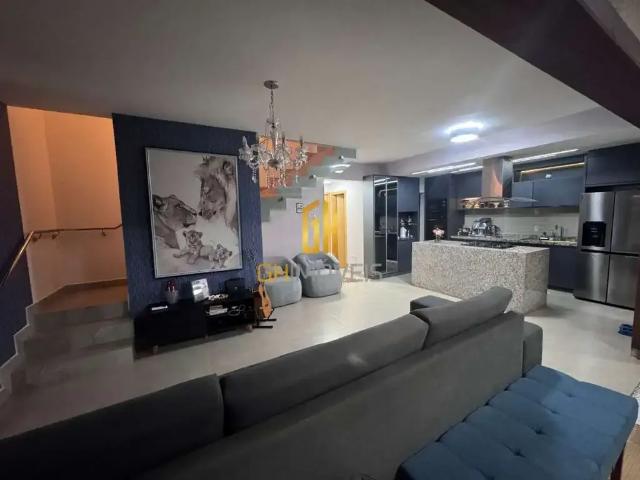Casa / Sobrado para Venda em Senador Canedo/GO Jardins Nápoles 4 Quartos
