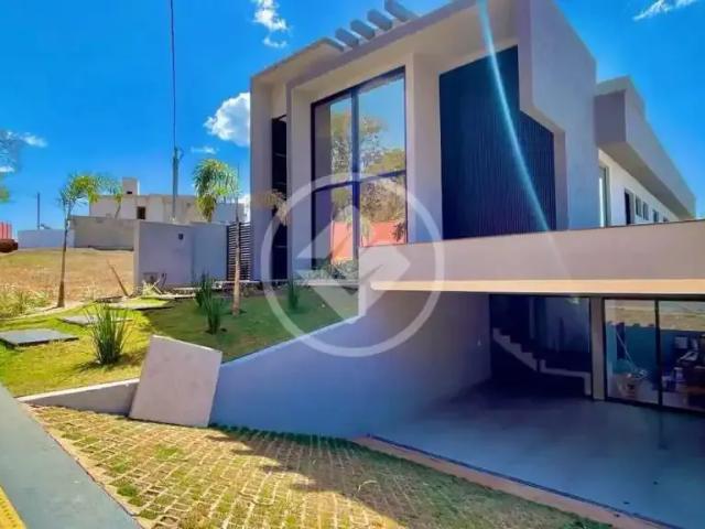 Casa / Sobrado para Venda em Senador Canedo/GO Jardins Nápoles 3 Quartos