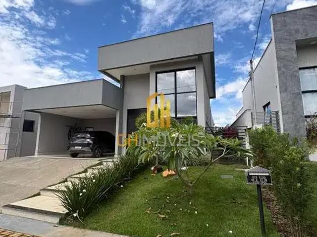 Casa / Sobrado para Venda em Senador Canedo/GO Jardins Porto 3 Quartos