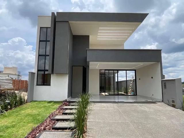 Casa / Sobrado para Venda em Senador Canedo/GO Jardins Parma 3 Quartos