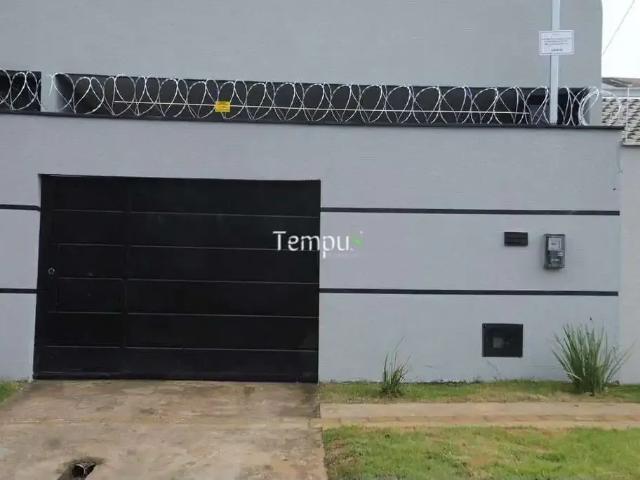 Casa / Sobrado para Venda em Senador Canedo/GO Residencial Buriti 3 Quartos