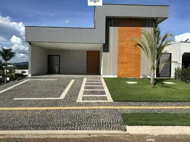 Casa / Sobrado para Venda em Senador Canedo/GO Residencial Condomínio Jardim Veneza 3 Quartos