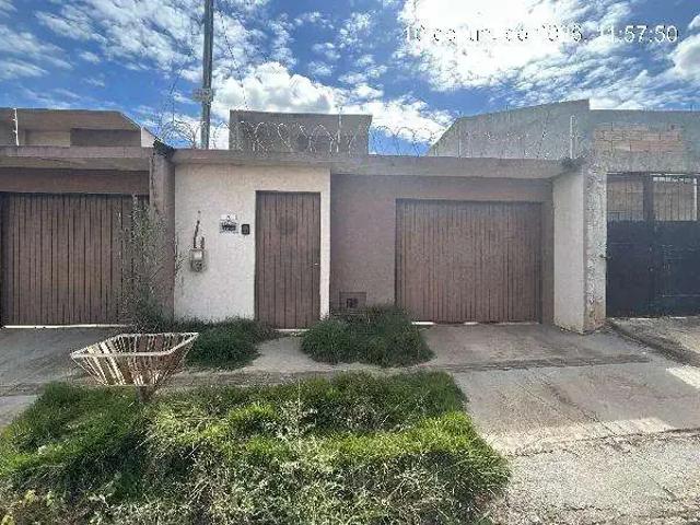 Casa / Sobrado para Venda em Senador Canedo/GO Residencial Jardim Canedo III 2 Quartos