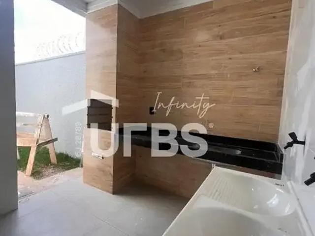 Casa / Sobrado para Venda em Senador Canedo/GO Residencial Ravena 3 Quartos