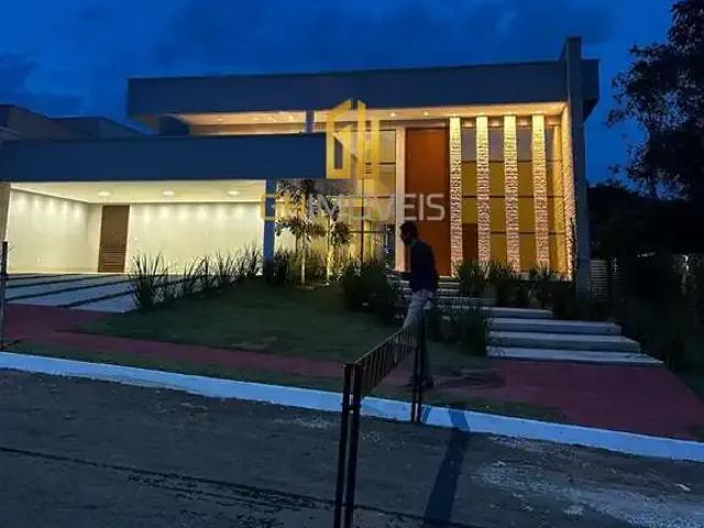 Casa / Sobrado para Venda em Senador Canedo/GO Residencial Villa Verde 4 Quartos