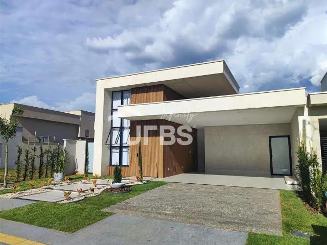 Casa / Sobrado para Venda em Senador Canedo/GO Terras Alpha Residencial 1 4 Quartos