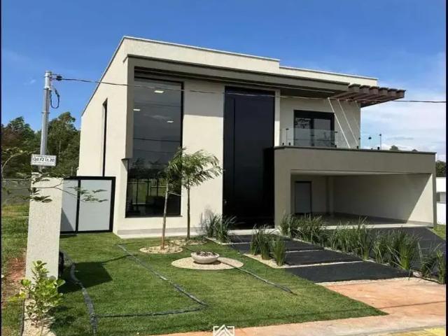 Casa / Sobrado para Venda em Senador Canedo/GO Terras Alpha Residencial 2 3 Quartos