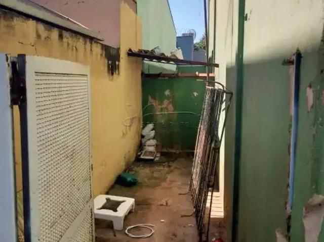 Casa / Sobrado para Venda em Sertãozinho/SP Centro 3 Quartos