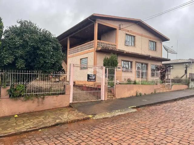 Casa / Sobrado para Venda em Sertão/RS Centro 4 Quartos
