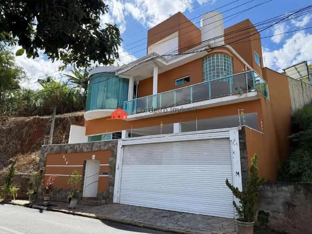 Casa / Sobrado para Venda em Serra Negra/SP Centro 4 Quartos