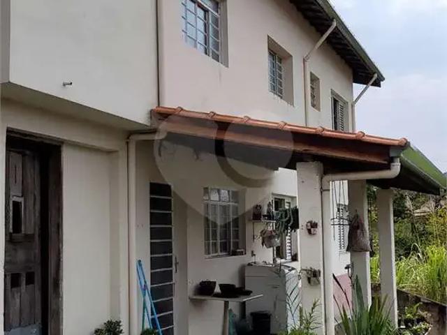 Casa / Sobrado para Venda em Serra Negra/SP Centro 5 Quartos