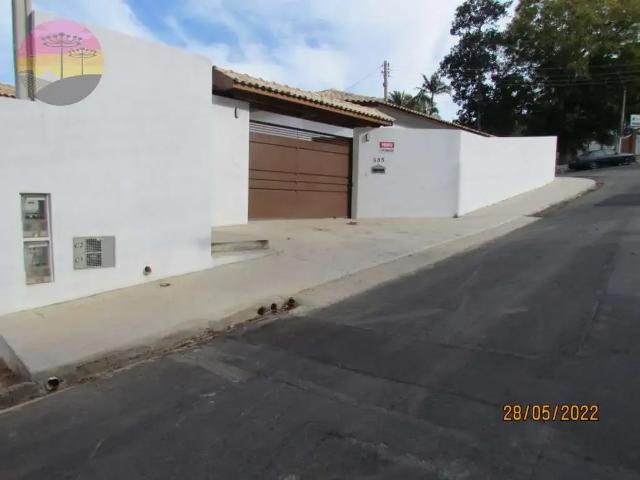 Casa / Sobrado para Venda em Serra Negra/SP Centro 3 Quartos