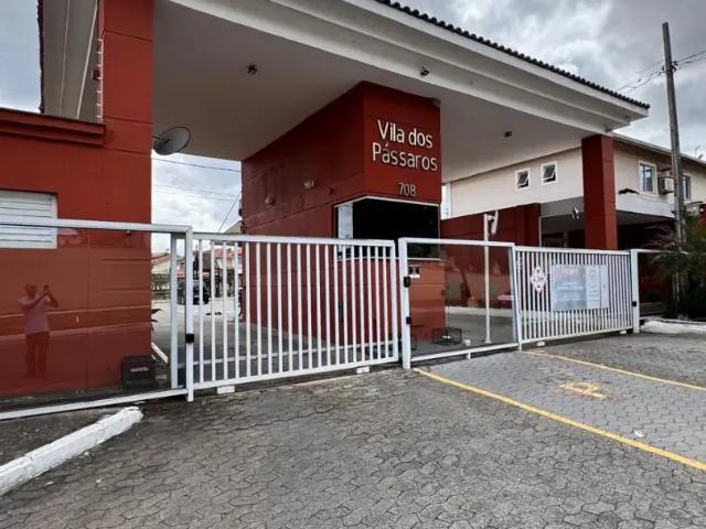 Casa / Sobrado para Venda em Serra/ES Morada de Laranjeiras 3 Quartos