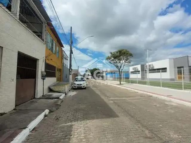 Casa / Sobrado para Venda em Serra/ES Alterosas 8 Quartos