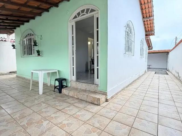 Casa / Sobrado para Venda em Serra/ES Barcelona 2 Quartos