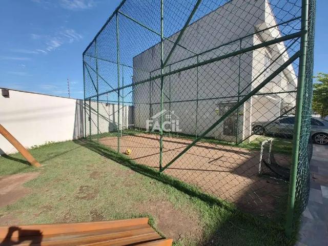 Casa / Sobrado para Venda em Serra/ES Centro da Serra 3 Quartos