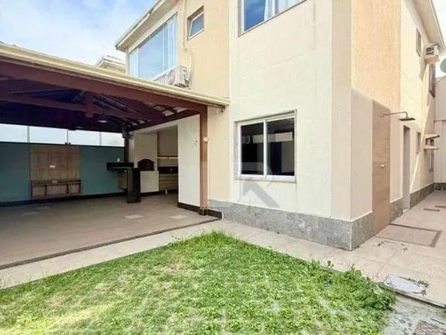 Casa / Sobrado para Venda em Serra/ES Colina de Laranjeiras 4 Quartos