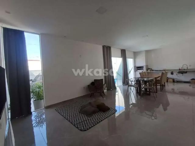 Casa / Sobrado para Venda em Serra/ES Colina de Laranjeiras 2 Quartos
