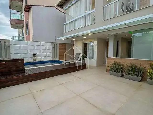 Casa / Sobrado para Venda em Serra/ES Colina de Laranjeiras 3 Quartos