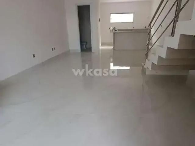 Casa / Sobrado para Venda em Serra/ES Colina de Laranjeiras 3 Quartos