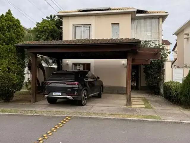 Casa / Sobrado para Venda em Serra/ES Colina de Laranjeiras 3 Quartos