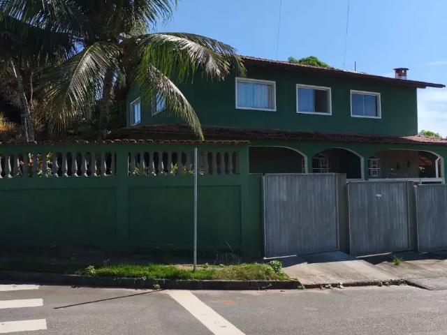 Casa / Sobrado para Venda em Serra/ES Costa Bela 5 Quartos