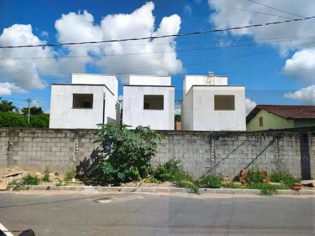 Casa / Sobrado para Venda em Serra/ES das Laranjeiras 2 Quartos