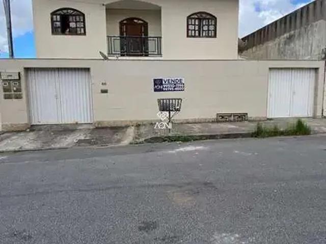 Casa / Sobrado para Venda em Serra/ES Laranjeiras 5 Quartos