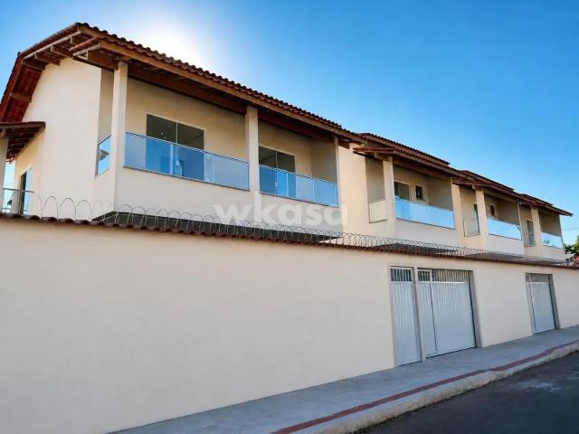 Casa / Sobrado para Venda em Serra/ES Parque Jacaraípe 3 Quartos