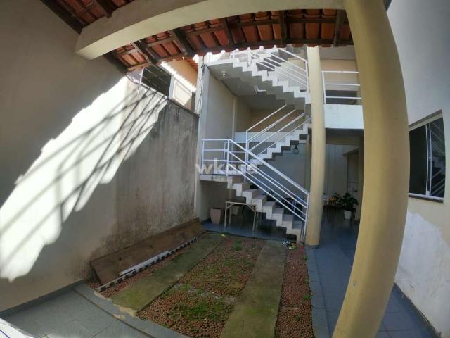 Casa / Sobrado para Venda em Serra/ES Parque Residencial Laranjeiras 4 Quartos