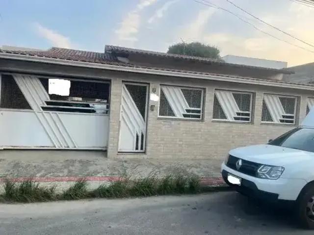 Casa / Sobrado para Venda em Serra/ES Parque Residencial Laranjeiras 3 Quartos