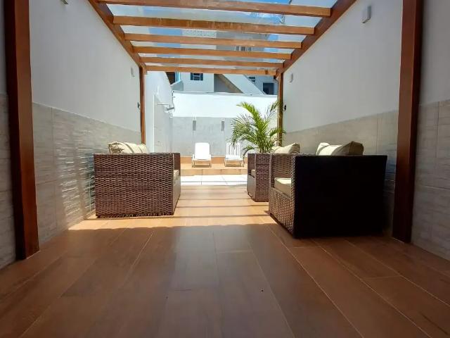 Casa / Sobrado para Venda em Serra/ES Parque Residencial Laranjeiras 3 Quartos