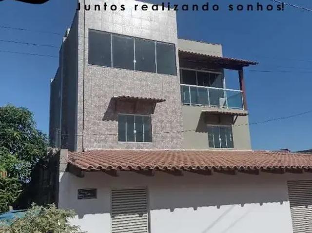 Casa / Sobrado para Venda em Serra/ES Praia de Capuba 3 Quartos