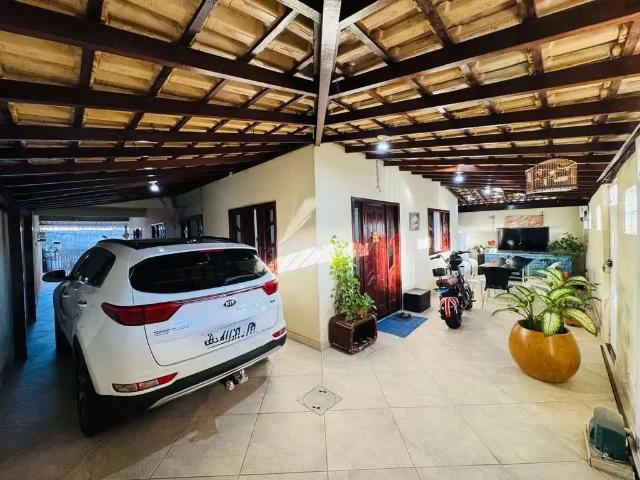 Casa / Sobrado para Venda em Serra/ES Serra Dourada I 3 Quartos