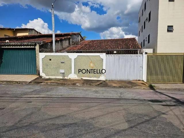 Casa / Sobrado para Venda em Sete Lagoas/MG Centro 2 Quartos