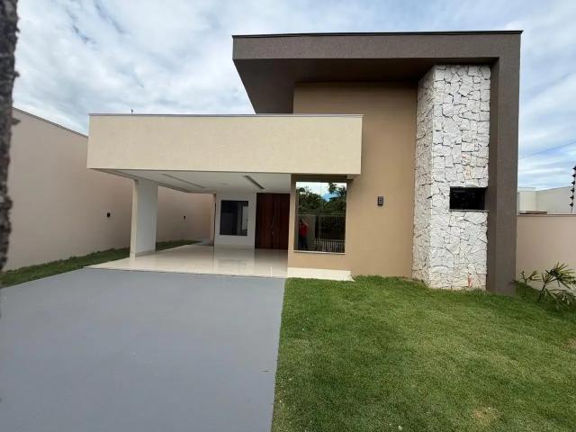 Casa / Sobrado para Venda em Sinop/MT Jardim Morumbi 3 Quartos