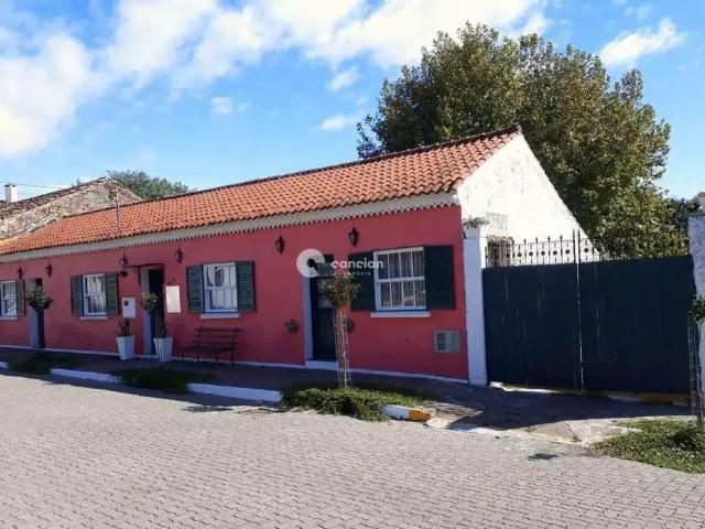 Casa / Sobrado para Venda em Silveira Martins/RS Centro 3 Quartos