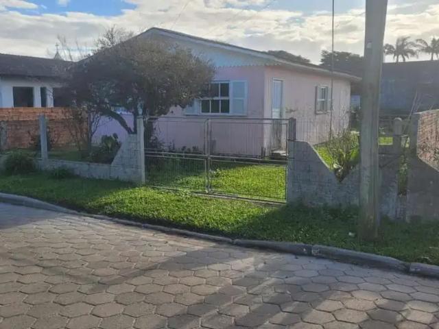 Casa / Sobrado para Venda em Sombrio/SC São Luiz 3 Quartos