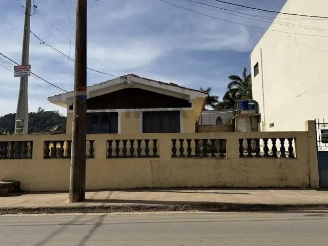 Casa / Sobrado para Venda em Socorro/SP Centro 2 Quartos