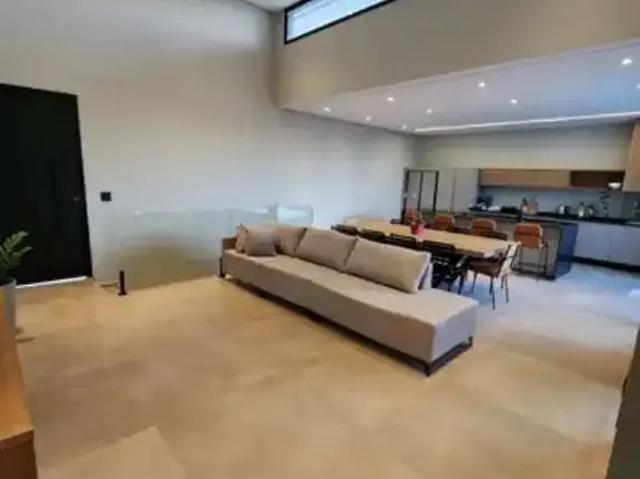 Casa / Sobrado para Venda em Sorocaba/SP Morros 4 Quartos