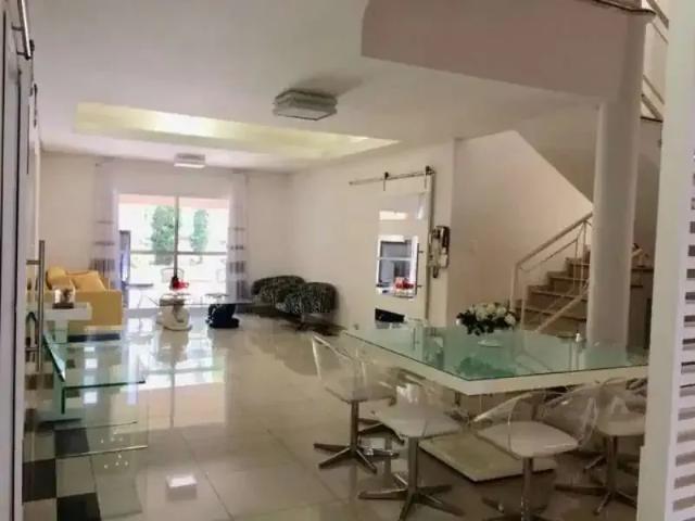 Casa / Sobrado para Venda em Sorocaba/SP Além Ponte 4 Quartos