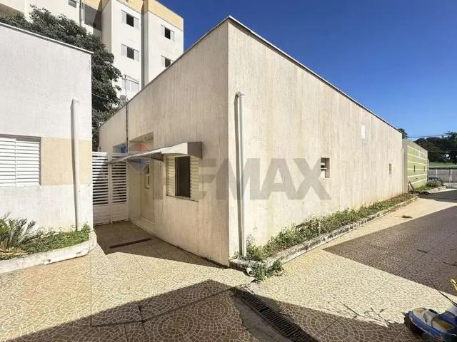 Casa / Sobrado para Venda em Sorocaba/SP Aparecidinha 2 Quartos