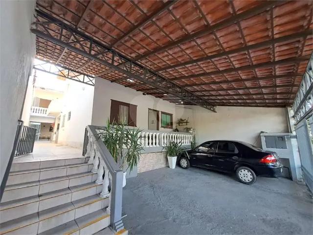 Casa / Sobrado para Venda em Sorocaba/SP Central Parque Sorocaba 4 Quartos