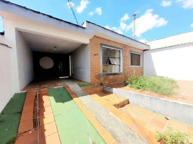 Casa / Sobrado para Venda em Sorocaba/SP Centro 2 Quartos